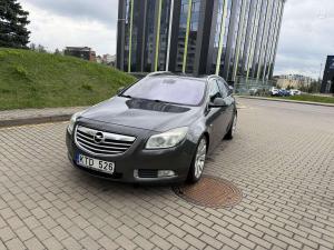 Grey Opel Insignia 2009 in Vilnius, with an engine capacity of 1.96 L and mileage of 335 thousand km for 2100 €, photo 10 on AUTOMOTO.COM.LV