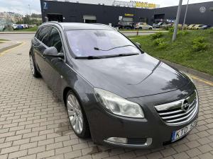 Grey Opel Insignia 2009 in Vilnius, with an engine capacity of 1.96 L and mileage of 335 thousand km for 2100 €, photo 11 on AUTOMOTO.COM.LV