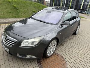 Grey Opel Insignia 2009 in Vilnius, with an engine capacity of 1.96 L and mileage of 335 thousand km for 2100 €, photo 12 on AUTOMOTO.COM.LV