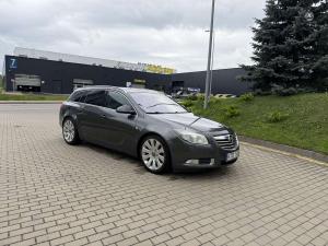 Grey Opel Insignia 2009 in Vilnius, with an engine capacity of 1.96 L and mileage of 335 thousand km for 2100 €, photo 16 on AUTOMOTO.COM.LV