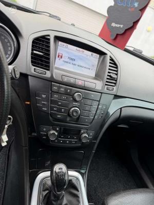 Grey Opel Insignia 2009 in Vilnius, with an engine capacity of 1.96 L and mileage of 335 thousand km for 2100 €, photo 20 on AUTOMOTO.COM.LV