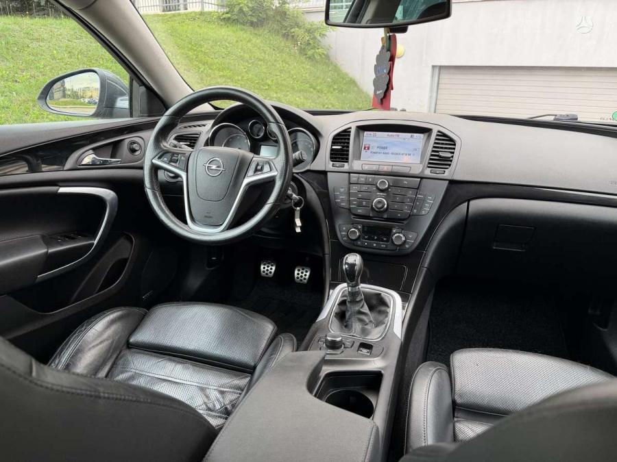 Grey Opel Insignia 2009 in Vilnius, with an engine capacity of 1.96 L and mileage of 335 thousand km for 2100 €, photo 25 on AUTOMOTO.COM.LV