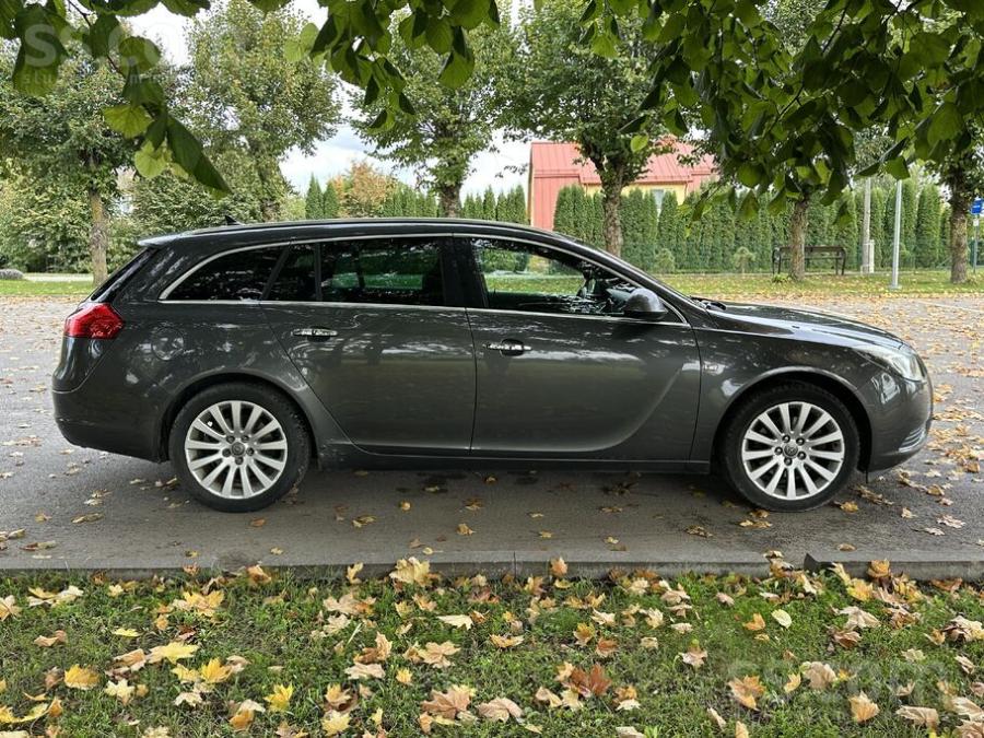 Pelēks Opel Insignia 2009 Bauska, ar dzinēja tilpumu 2.00 L un nobraukumu 310 tūkst. km par 1900 €, foto 3 vietnē AUTOMOTO.COM.LV