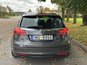 Pelēks Opel Insignia 2009 Bauska, ar dzinēja tilpumu 2.00 L un nobraukumu 310 tūkst. km par 1900 €, foto 5 vietnē AUTOMOTO.COM.LV