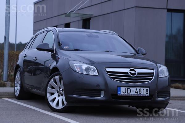 Grey Opel Insignia 2010 in Tukums, with an engine capacity of 2.00 L and mileage of 0 thousand km for 4900 €, photo 1 on AUTOMOTO.COM.LV