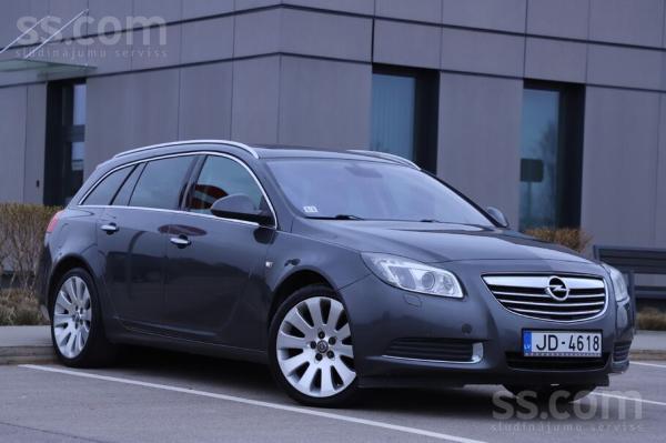 Grey Opel Insignia 2010 in Tukums, with an engine capacity of 2.00 L and mileage of 0 thousand km for 4900 €, photo 2 on AUTOMOTO.COM.LV