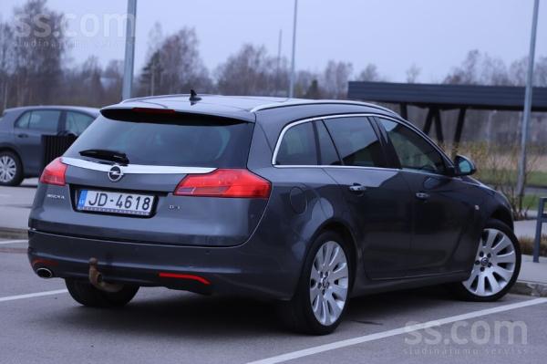 Grey Opel Insignia 2010 in Tukums, with an engine capacity of 2.00 L and mileage of 0 thousand km for 4900 €, photo 5 on AUTOMOTO.COM.LV