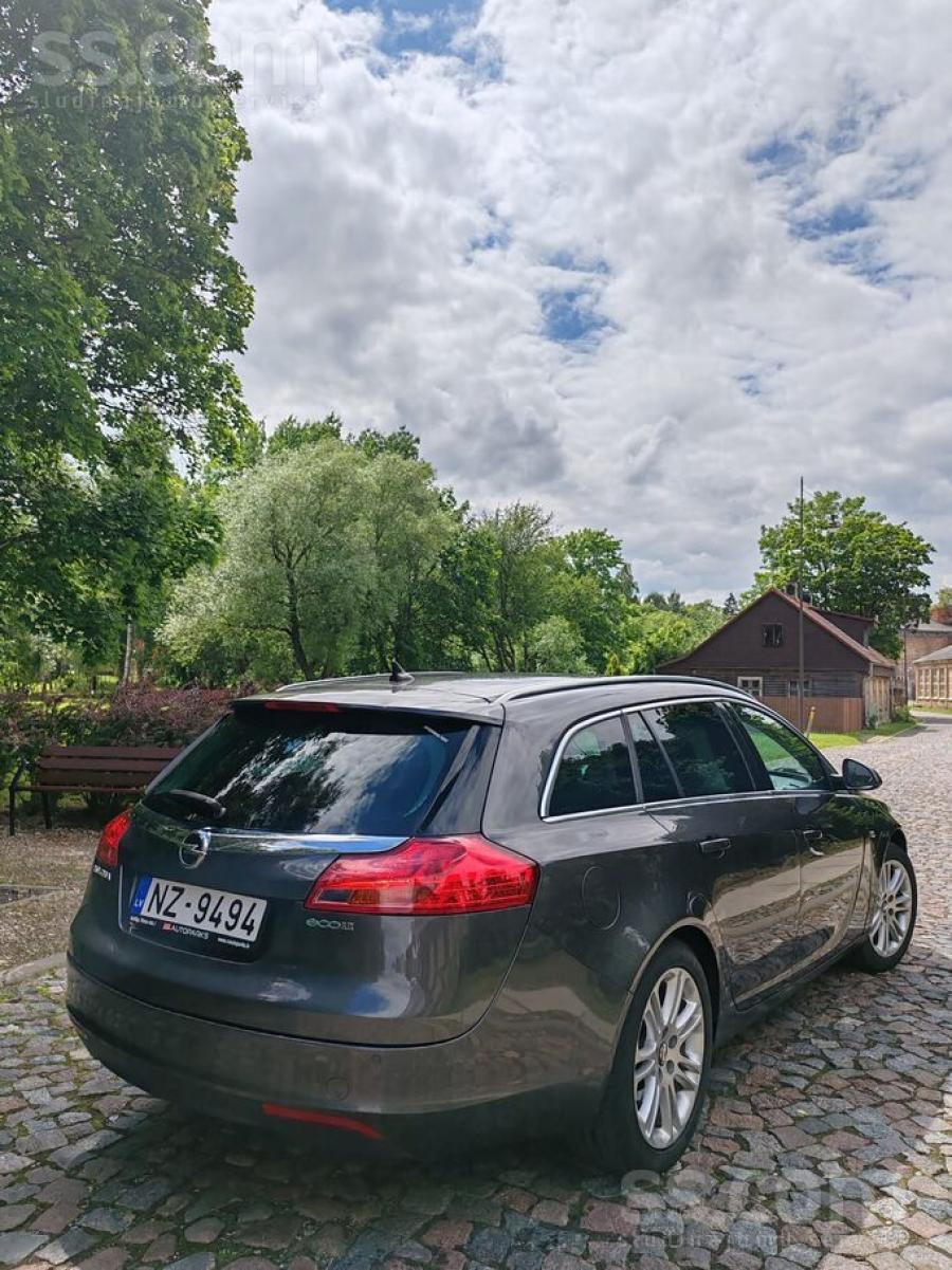 Pelēks Opel Insignia 2010 Kuldīga, ar dzinēja tilpumu 2.00 L un nobraukumu 212 tūkst. km par 3900 €, foto 2 vietnē AUTOMOTO.COM.LV