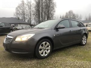 Pelēks Opel Insignia 2010 Valmiera, ar dzinēja tilpumu 2.00 L un nobraukumu 224 tūkst. km par 2990 €, foto  vietnē AUTOMOTO.COM.LV