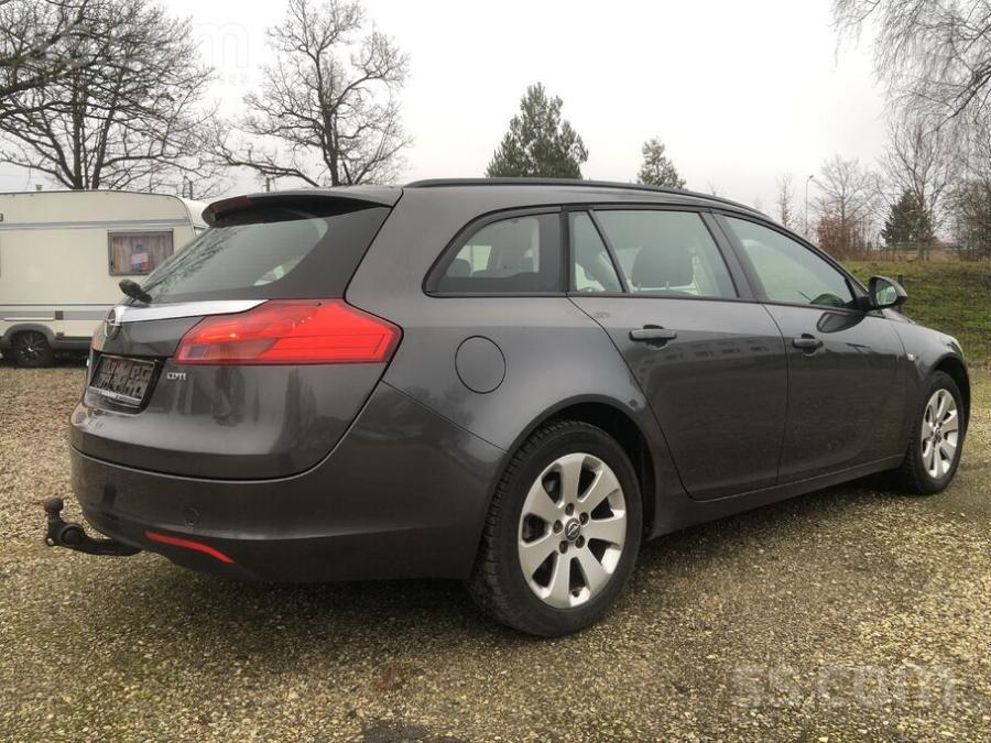 Pelēks Opel Insignia 2010 Valmiera, ar dzinēja tilpumu 2.00 L un nobraukumu 224 tūkst. km par 2990 €, foto 3 vietnē AUTOMOTO.COM.LV