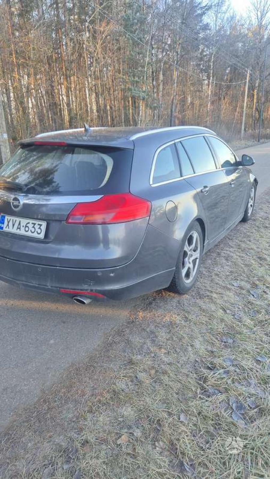 Pelēks Opel Insignia 2010 Kauņa, ar dzinēja tilpumu 1.60 L un nobraukumu 263 tūkst. km par 1850 €, foto 3 vietnē AUTOMOTO.COM.LV
