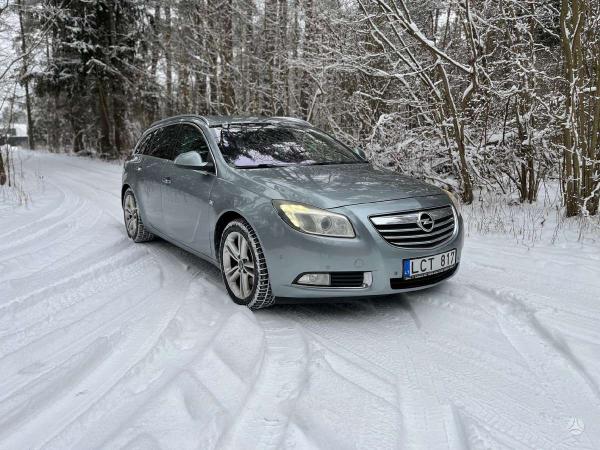 Pelēks Opel Insignia 2010 Kauņa, ar dzinēja tilpumu 1.96 L un nobraukumu 229 tūkst. km par 3300 €, foto 2 vietnē AUTOMOTO.COM.LV