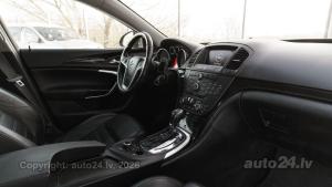 Grey Opel Insignia 2010 in Tartu, with an engine capacity of 2.00 L and mileage of 305 thousand km for 3300 €, photo 6 on AUTOMOTO.COM.LV