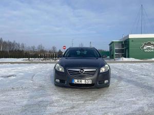 Pelēks Opel Insignia 2010 Vilkaviškis, ar dzinēja tilpumu 1.96 L un nobraukumu 225 tūkst. km par 2900 €, foto 3 vietnē AUTOMOTO.COM.LV