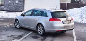 Pelēks Opel Insignia 2010 Panevēža, ar dzinēja tilpumu 2.00 L un nobraukumu 412 tūkst. km par 2500 €, foto 2 vietnē AUTOMOTO.COM.LV