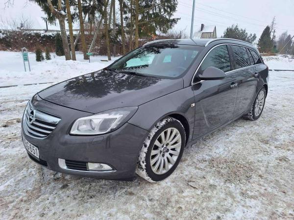 Pelēks Opel Insignia 2010 Kelmė, ar dzinēja tilpumu 2.00 L un nobraukumu 295 tūkst. km par 2650 €, foto 1 vietnē AUTOMOTO.COM.LV