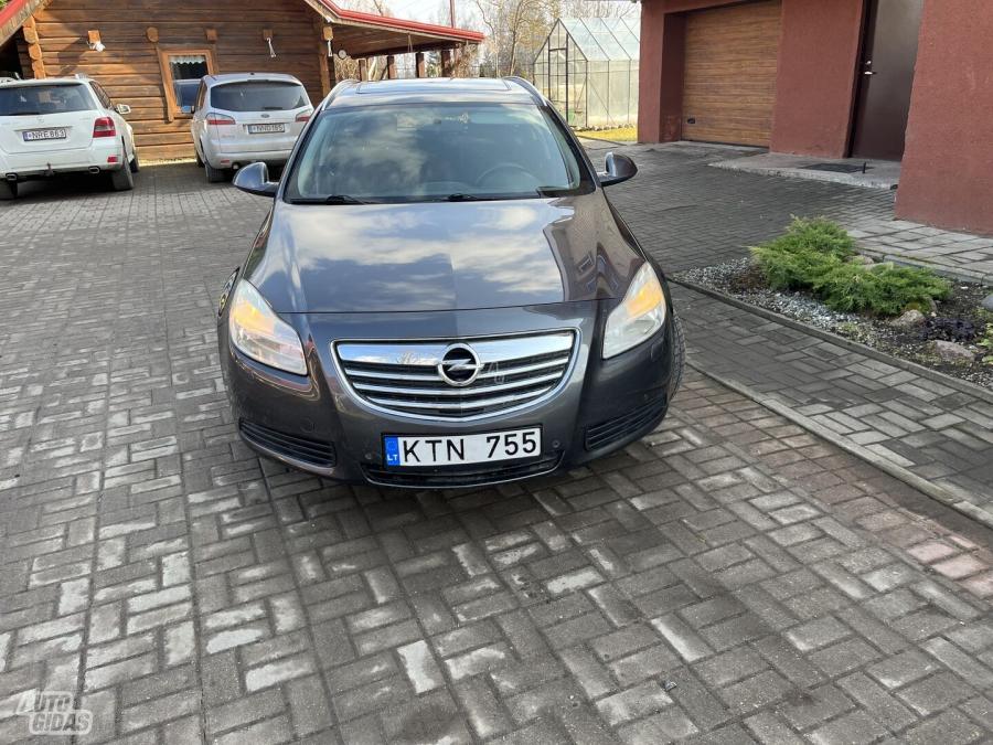Pelēks Opel Insignia 2010 Šauļi, ar dzinēja tilpumu 2.00 L un nobraukumu 272 tūkst. km par 2500 €, foto 3 vietnē AUTOMOTO.COM.LV