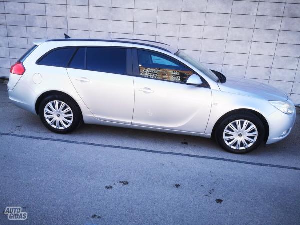 Pelēks Opel Insignia 2010 Klaipėda, ar dzinēja tilpumu 2.00 L un nobraukumu 224 tūkst. km par 3180 €, foto 5 vietnē AUTOMOTO.COM.LV