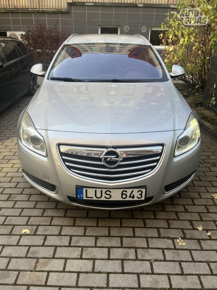 Pelēks Opel Insignia 2010 Viļņa, ar dzinēja tilpumu 2.00 L un nobraukumu 2860 tūkst. km par 3300 €, foto 1 vietnē AUTOMOTO.COM.LV
