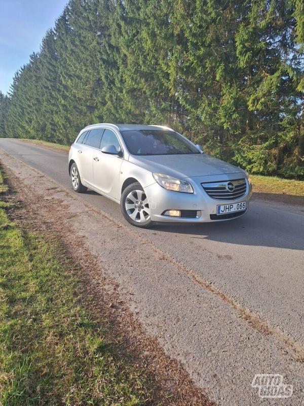 Pelēks Opel Insignia 2010 Telšiai, ar dzinēja tilpumu 2.00 L un nobraukumu 337 tūkst. km par 1650 €, foto 1 vietnē AUTOMOTO.COM.LV