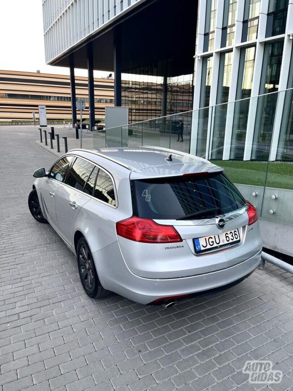 Pelēks Opel Insignia 2010 Viļņa, ar dzinēja tilpumu 2.00 L un nobraukumu 330 tūkst. km par 2250 €, foto 5 vietnē AUTOMOTO.COM.LV