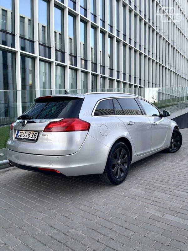 Pelēks Opel Insignia 2010 Viļņa, ar dzinēja tilpumu 2.00 L un nobraukumu 330 tūkst. km par 2250 €, foto 4 vietnē AUTOMOTO.COM.LV