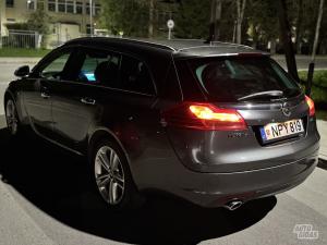 Grey Opel Insignia 2010 in Salcininkai, with an engine capacity of 2.00 L and mileage of 270 thousand km for 2700 €, photo 6 on AUTOMOTO.COM.LV