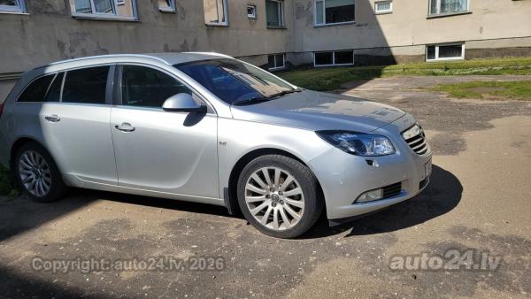 Grey Opel Insignia 2010 in Poltsamaa, with an engine capacity of 2.00 L and mileage of 400 thousand km for 1100 €, photo 3 on AUTOMOTO.COM.LV