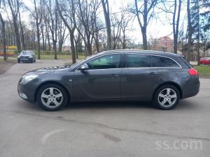 Серый Опель Инсигния 2010 в Рига, объемом двигателя 2.00 л и пробегом 268 тыс. км за 3600 €, фото 4 на AUTOMOTO.COM.LV