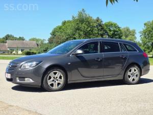 Pelēks Opel Insignia 2010 Liepāja, ar dzinēja tilpumu 2.00 L un nobraukumu 214 tūkst. km par 2750 €, foto 4 vietnē AUTOMOTO.COM.LV