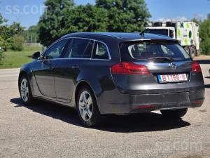 Pelēks Opel Insignia 2010 Liepāja, ar dzinēja tilpumu 2.00 L un nobraukumu 214 tūkst. km par 2750 €, foto 9 vietnē AUTOMOTO.COM.LV