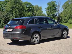 Pelēks Opel Insignia 2010 Grobiņa, ar dzinēja tilpumu 2.00 L un nobraukumu 214 tūkst. km par 2750 €, foto 7 vietnē AUTOMOTO.COM.LV