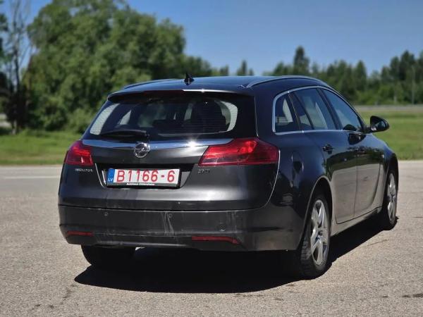 Pelēks Opel Insignia 2010 Grobiņa, ar dzinēja tilpumu 2.00 L un nobraukumu 214 tūkst. km par 2750 €, foto 7 vietnē AUTOMOTO.COM.LV