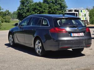 Pelēks Opel Insignia 2010 Grobiņa, ar dzinēja tilpumu 2.00 L un nobraukumu 214 tūkst. km par 2750 €, foto 9 vietnē AUTOMOTO.COM.LV