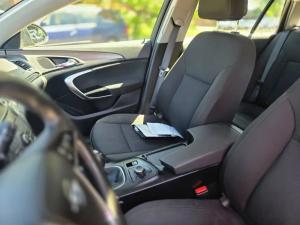 Pelēks Opel Insignia 2010 Grobiņa, ar dzinēja tilpumu 2.00 L un nobraukumu 214 tūkst. km par 2750 €, foto 13 vietnē AUTOMOTO.COM.LV