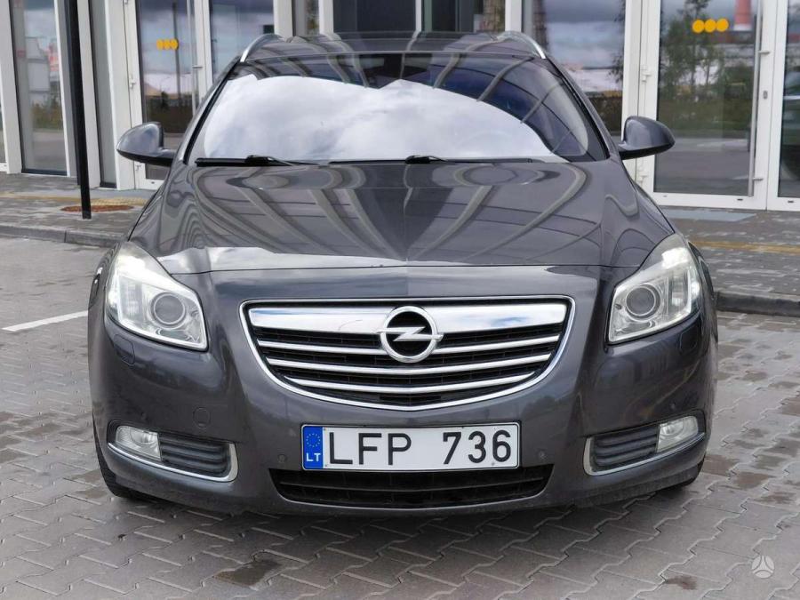 Pelēks Opel Insignia 2010 Viļņa, ar dzinēja tilpumu 1.96 L un nobraukumu 318 tūkst. km par 2350 €, foto 3 vietnē AUTOMOTO.COM.LV