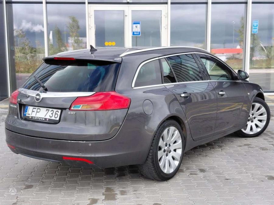 Pelēks Opel Insignia 2010 Viļņa, ar dzinēja tilpumu 1.96 L un nobraukumu 318 tūkst. km par 2350 €, foto 7 vietnē AUTOMOTO.COM.LV