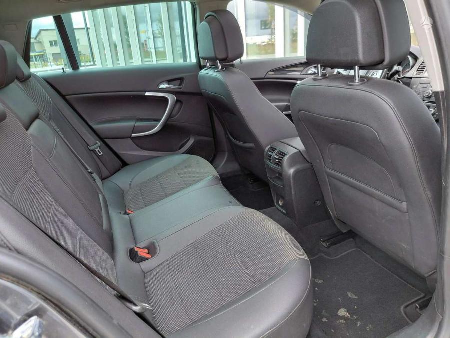 Pelēks Opel Insignia 2010 Viļņa, ar dzinēja tilpumu 1.96 L un nobraukumu 318 tūkst. km par 2350 €, foto 11 vietnē AUTOMOTO.COM.LV