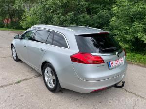 Pelēks Opel Insignia 2010 Rīga, ar dzinēja tilpumu 2.00 L un nobraukumu 0 tūkst. km par 2000 €, foto 4 vietnē AUTOMOTO.COM.LV