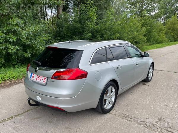 Pelēks Opel Insignia 2010 Rīga, ar dzinēja tilpumu 2.00 L un nobraukumu 0 tūkst. km par 2000 €, foto 5 vietnē AUTOMOTO.COM.LV