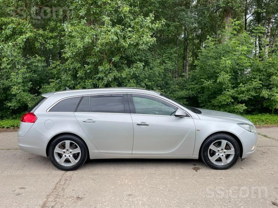 Pelēks Opel Insignia 2010 Rīga, ar dzinēja tilpumu 2.00 L un nobraukumu 0 tūkst. km par 2000 €, foto 7 vietnē AUTOMOTO.COM.LV