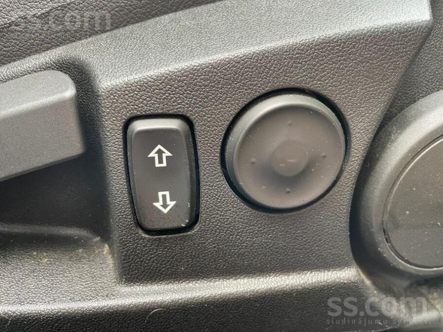 Pelēks Opel Insignia 2010 Rīga, ar dzinēja tilpumu 2.00 L un nobraukumu 0 tūkst. km par 2000 €, foto 12 vietnē AUTOMOTO.COM.LV