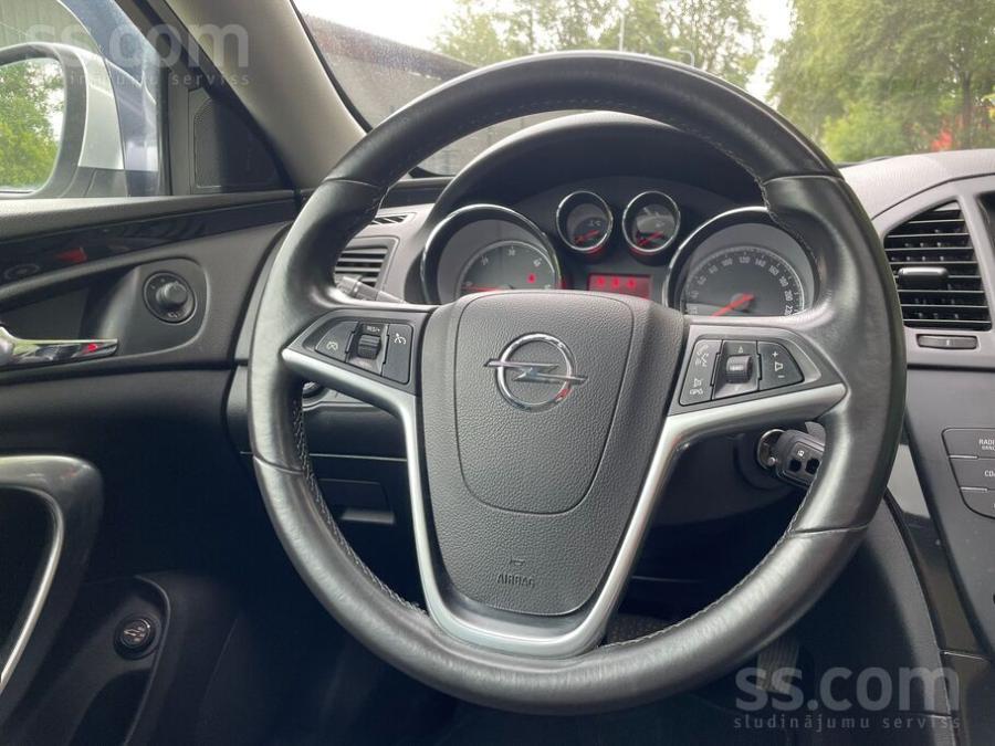 Pelēks Opel Insignia 2010 Rīga, ar dzinēja tilpumu 2.00 L un nobraukumu 0 tūkst. km par 2000 €, foto 14 vietnē AUTOMOTO.COM.LV