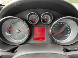 Pelēks Opel Insignia 2010 Rīga, ar dzinēja tilpumu 2.00 L un nobraukumu 0 tūkst. km par 2000 €, foto 15 vietnē AUTOMOTO.COM.LV
