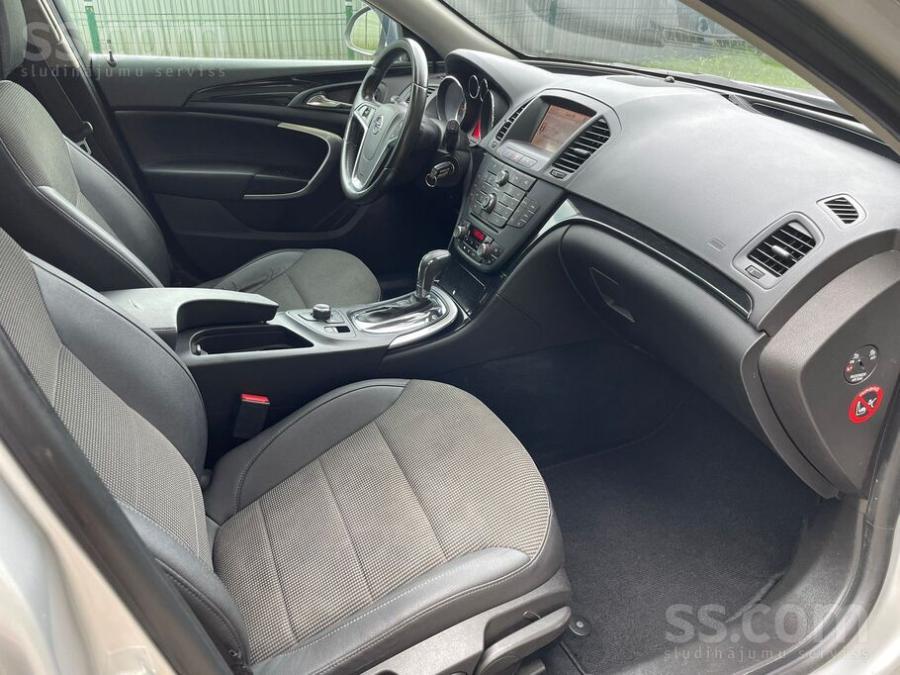 Pelēks Opel Insignia 2010 Rīga, ar dzinēja tilpumu 2.00 L un nobraukumu 0 tūkst. km par 2000 €, foto 23 vietnē AUTOMOTO.COM.LV
