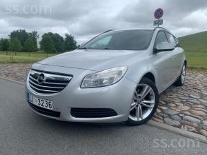 Pelēks Opel Insignia 2010 Rīga, ar dzinēja tilpumu 2.00 L un nobraukumu 271 tūkst. km par 1780 €, foto  vietnē AUTOMOTO.COM.LV