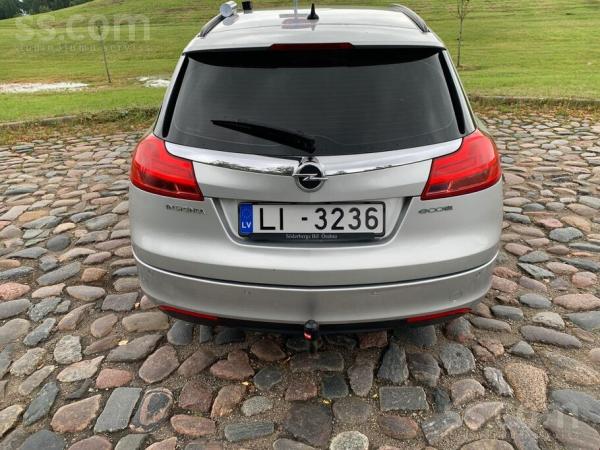 Pelēks Opel Insignia 2010 Rīga, ar dzinēja tilpumu 2.00 L un nobraukumu 271 tūkst. km par 1780 €, foto 6 vietnē AUTOMOTO.COM.LV