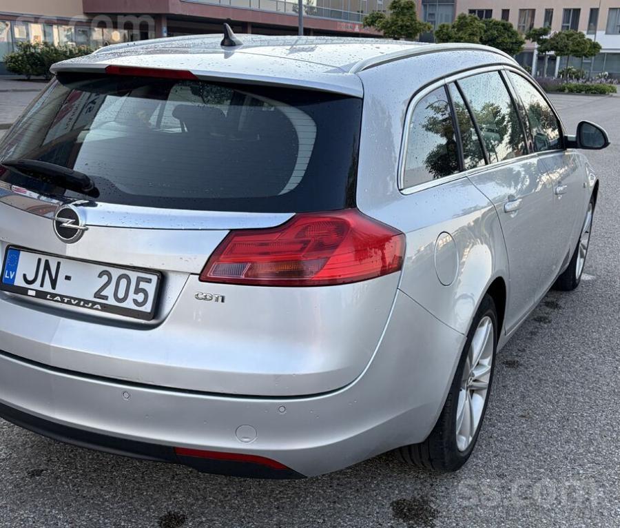 Pelēks Opel Insignia 2010 Jelgava, ar dzinēja tilpumu 2.00 L un nobraukumu 311 tūkst. km par 3000 €, foto 18 vietnē AUTOMOTO.COM.LV