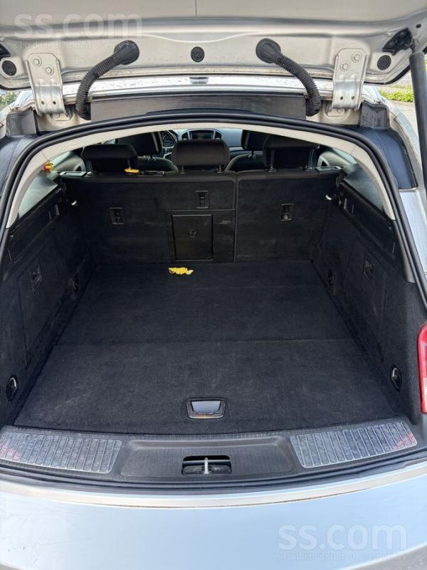 Pelēks Opel Insignia 2010 Jelgava, ar dzinēja tilpumu 2.00 L un nobraukumu 311 tūkst. km par 3000 €, foto 9 vietnē AUTOMOTO.COM.LV