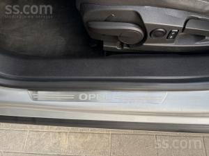 Pelēks Opel Insignia 2010 Jelgava, ar dzinēja tilpumu 2.00 L un nobraukumu 311 tūkst. km par 3000 €, foto 11 vietnē AUTOMOTO.COM.LV
